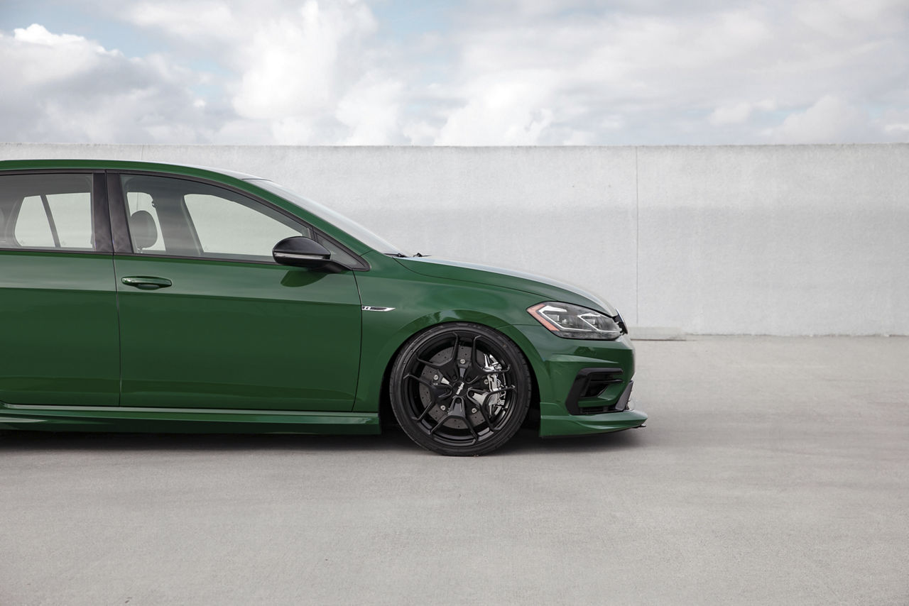 2019 Volkswagen Golf R - Rotiform HUR - Black | Wheel Pros